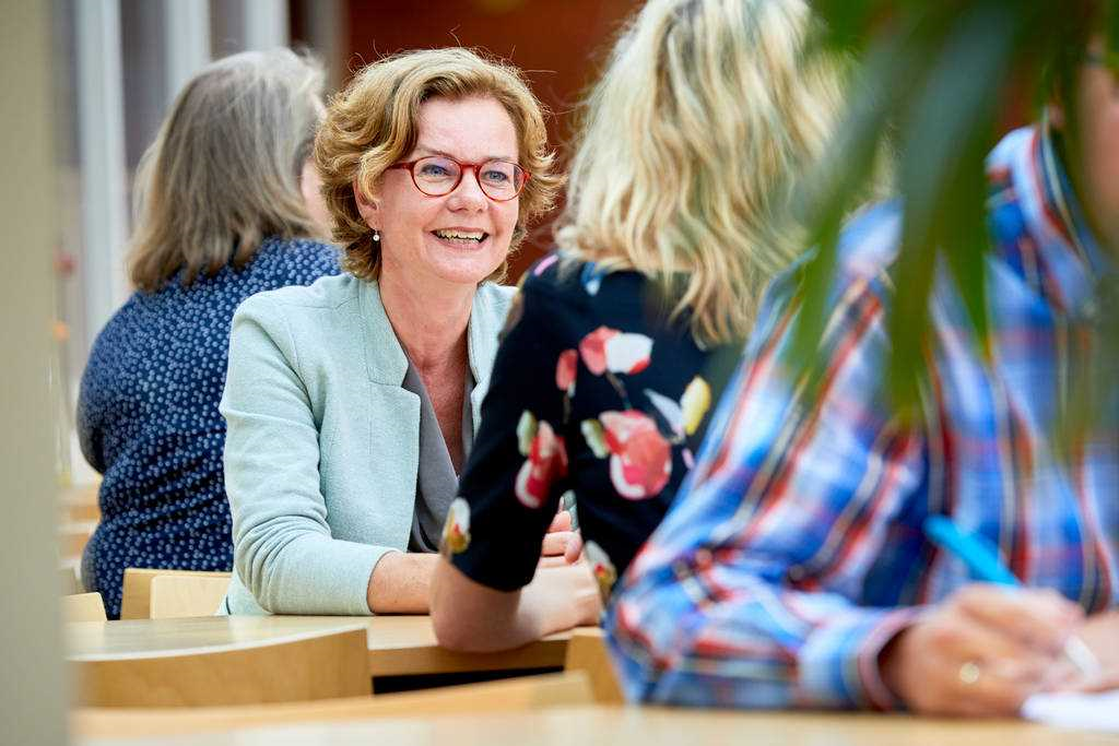 Even sparren met een collega | TLN